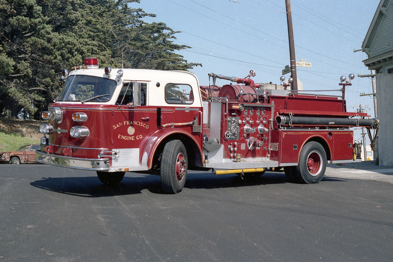 San Francisco Fire Department Old Company Engine