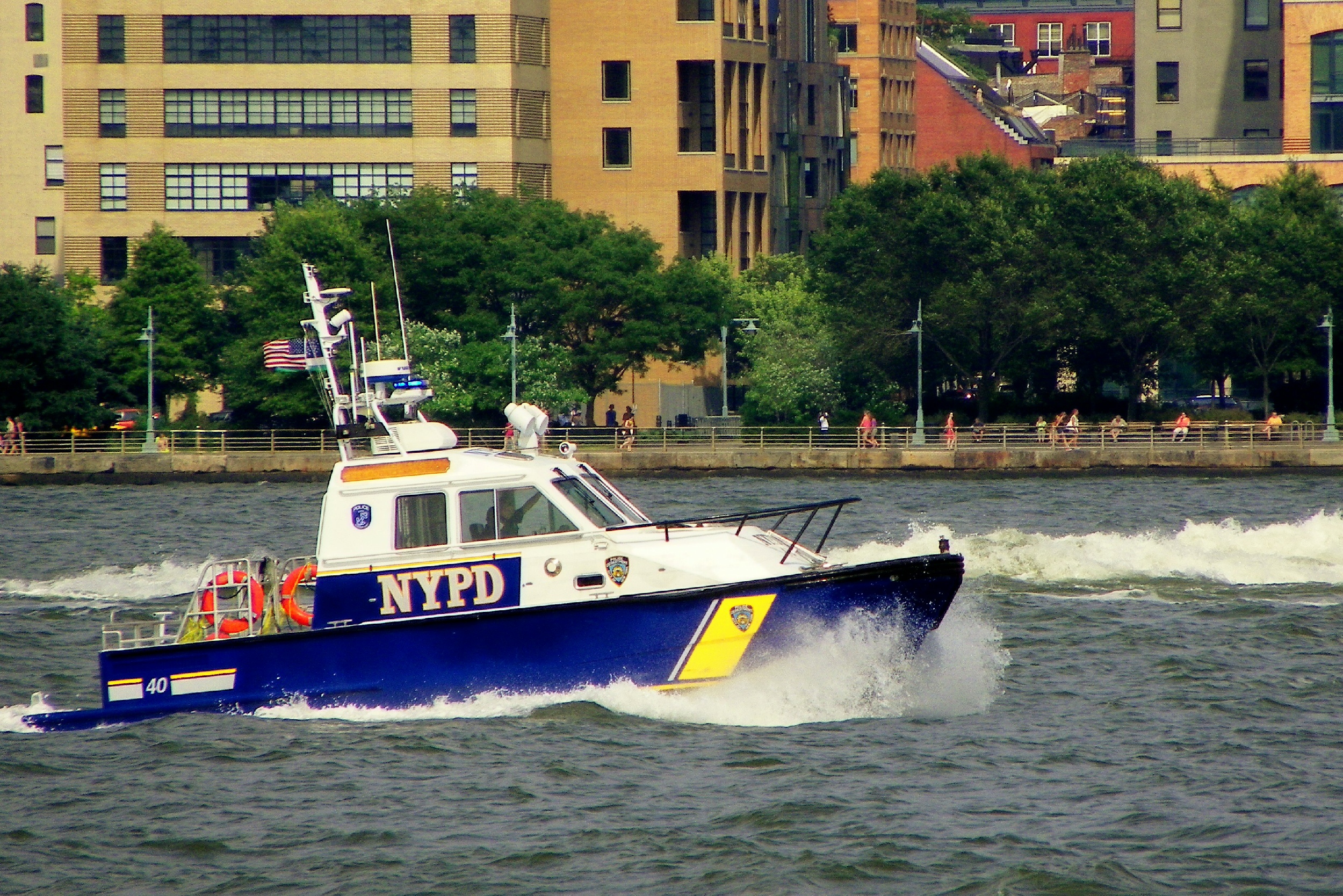 NYPD Harbor Unit, Scuba Team